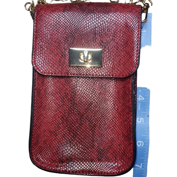 Mellow World | Bags | Mellow World Vegan Leather Crossbody Phone Purse | Poshmark